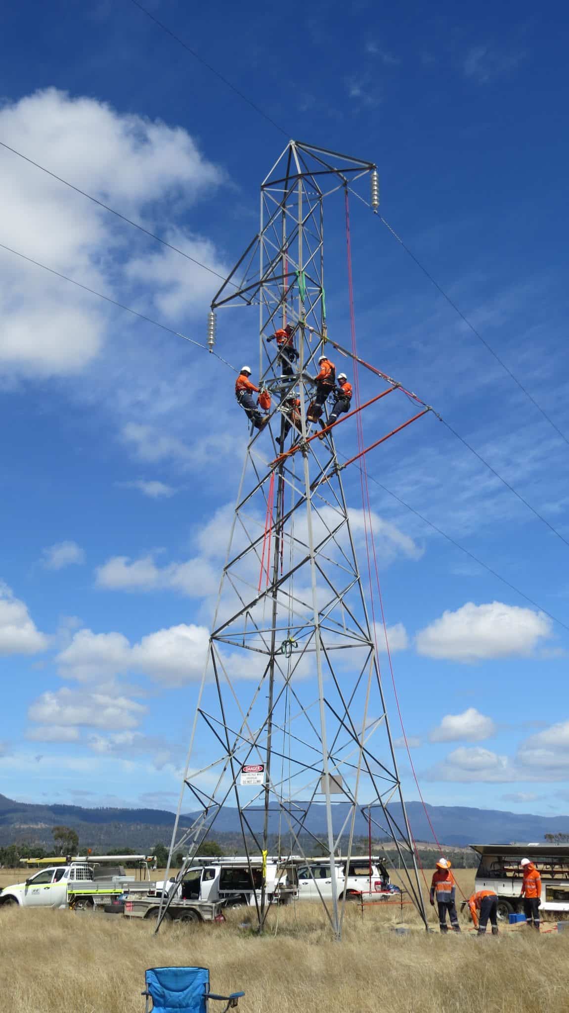 Gallery - Powerline Training